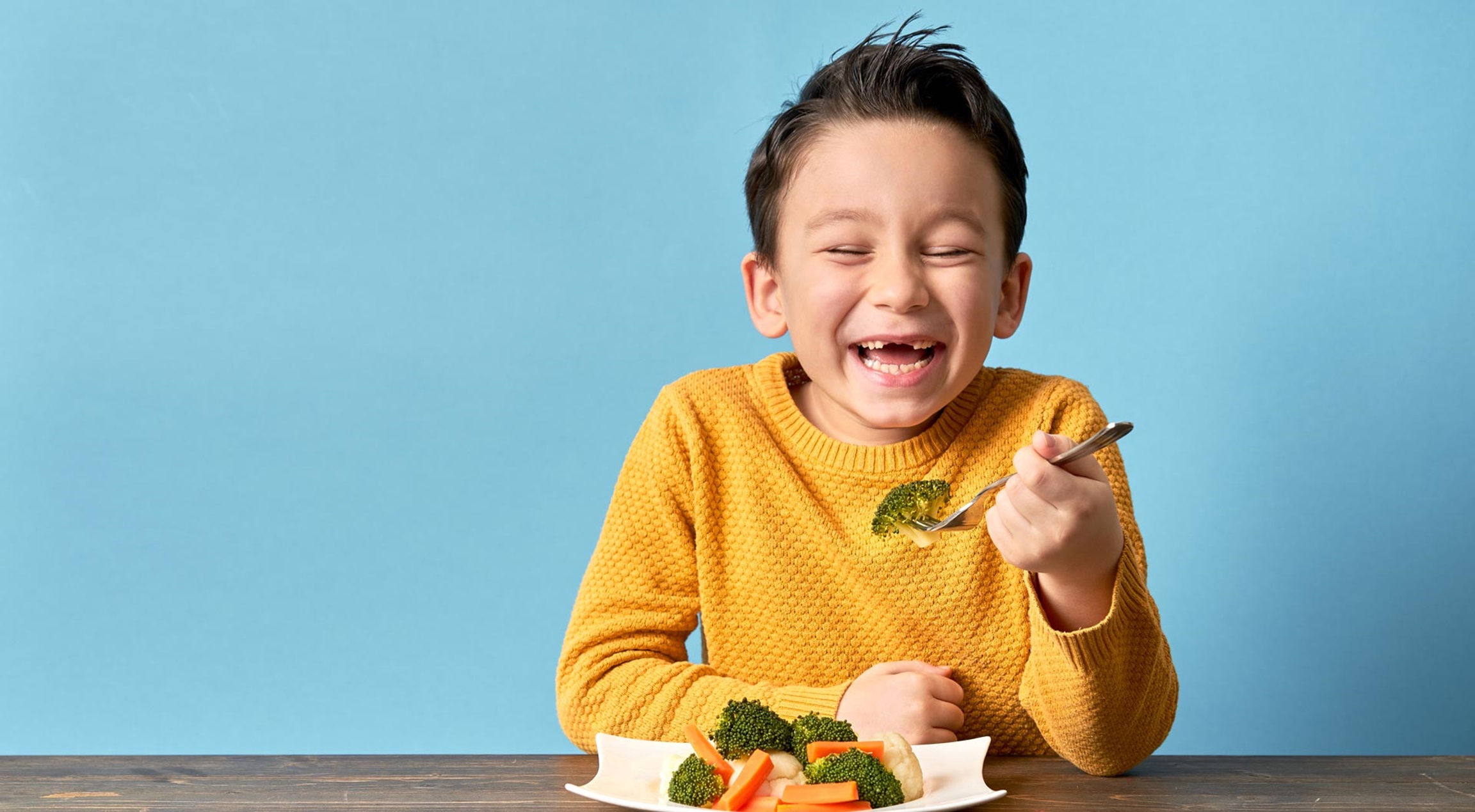 Top Tips to Encourage Your Child to Explore Food