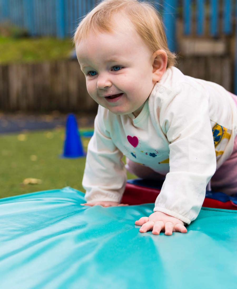 Southfields Day Nursery & Preschool in Southfields, London | Bright ...