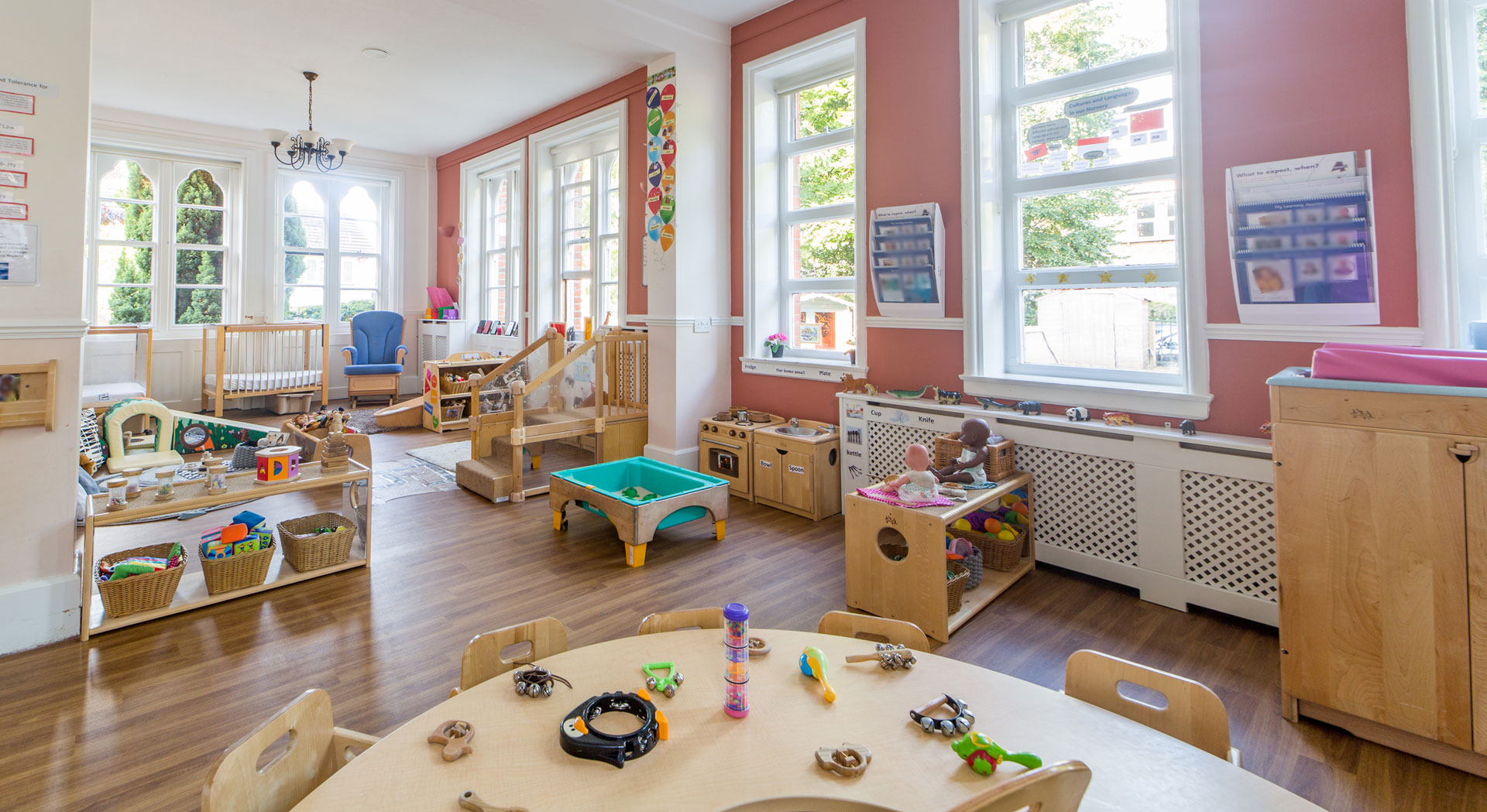 Enfield Hilly Fields Day Nursery & Preschool in Enfield, London ...